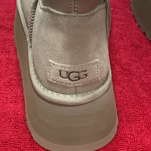 UGG | Shoes | Ugg Classic Dipper Platform Suede Boots Size 8 Color Sand ...